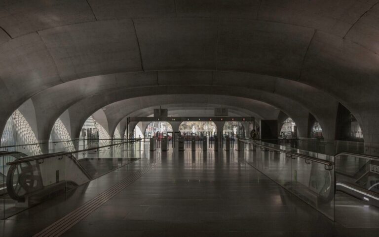 Connecting Communities: Plaza de Armas Metro Station Building, Santiago ...