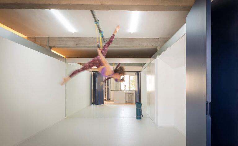 Redefining Domestic Spaces: The Vision of The Scenic House - Archsnaps